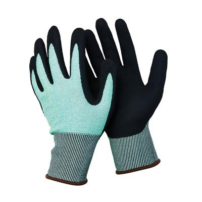 China Green Knitted N-D143 HPPE Sandy Nitrile Coated Cut Resistant Safety Gloves S-XXL Size for sale