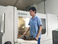 China Iron Casting Screw Compressor Rotor Oil Flooded Reverse Engineering for sale