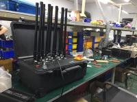 China EIRP 15W GSM 3G 4G 5G Mobile Signal Jammer 100m Handheld for sale