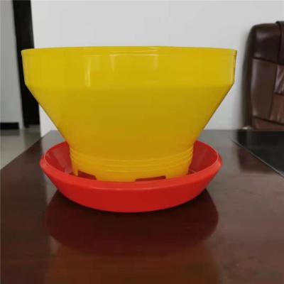 China Plastic 28*18cm Poultry Feeder Drinker Farm Equipment for sale