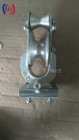 China Crossarm Mounted Conductor Stringing Blocks 20KN Transmission Stringing Blocks for sale