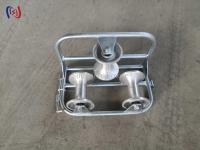 China Corner Ground Cable Roller Tri-Sheave Cable Roller Pulley For Tranmission Line for sale