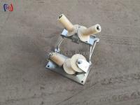 China Cable Turning Radius Wire Pulling Rollers V Shaped Nylon Sheave for sale
