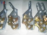 China Durable Dual Cam Earth Wire Gripper with 10-30KN Rated Load for 11-15mm Wires and Corrosion Resistance for sale