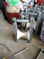 China Durable Aerial Cable Stringing Block with 120x130mm Sheave and 5KN Rated Load for Transmission Lines for sale