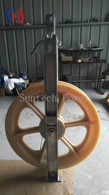 China Durable OPGW Cable Stringing Block with 660x110mm Sheave Size and 20-50KN Rated Load for Protecting Delicate Optical Fibers for sale