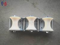 China Durable 10-20KN Rated Load Cable Pithead Roller for 80-160mm Cable Protection in Duct Bank and Trench Work for sale