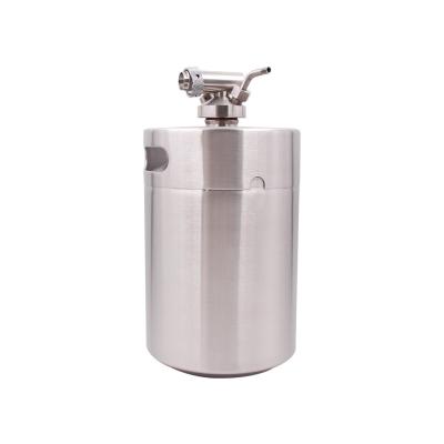 China SUS304 Stainless Steel Twist Tube Pressurized Mini Keg Dispenser with 30PSI Safety Valve for 5L Keg for sale