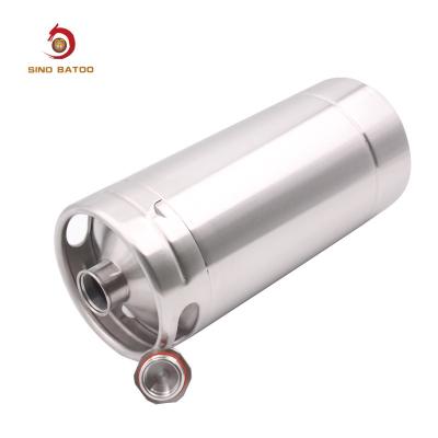 China 4L Stainless Steel Mini Keg Dispenser Homebrew Beer Growler with Hex Cap for sale