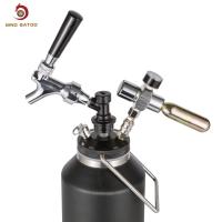 China 64oz SUS304 Double Wall Vacuum Insulated Beer Growler Dispenser with CO2 Kit 30 PSI for sale