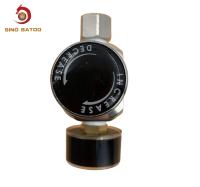 China 60PSI Mini CO2 Beer Regulator With Pressure Gauge for sale