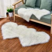 China Washable Lambs Wool Floor Mats Oversized Sheepskin Rug Cushion Cover for sale