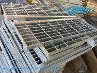 China H.D Galvanized Steel Bar Grating Stair Treads | Serrated Anti-skiddinng surface | Checker Plate Nosing - HeslyGrating for sale