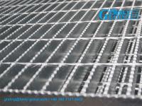 China Serrated Load Bar Grating | 80micron meter zinc layer | 30X100mm hole | Special Shape | Factory Sales - HESLY for sale