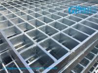 China Press Locked Bar Grating | Heavy Duty Grating | 80μm galvanized coating | 40X5mm load bar | HeslyGrating China for sale