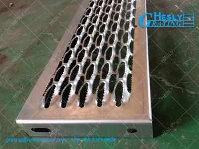 China Anti skidding Safety Grip Grating | Perforated Teeth Surface | 2.0mm thickness | 50mm height | HeslyGrating China for sale