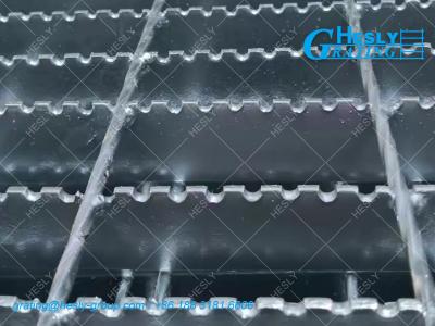 China Serrated Bar Grating | Punched Serration Anti Skidding Surface | 32X5mm Load Bar | 30X100mm hole | China Factory Sales for sale