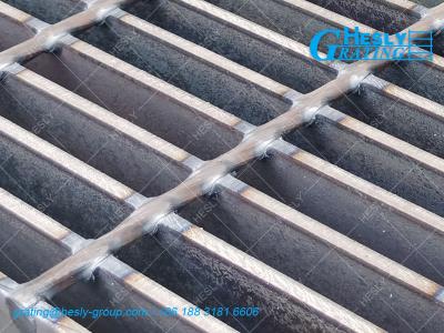 China Hot Dipped Galvanised Welded Steel Bar Grating Sheet | 500g/m2 Zinc Layer | HeslyGrating Factory sales | China Supplier for sale