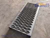 China Diamond Grip strut Grating Walkway, 40mm Thickness, 300mm width, Mild Steel Grating, 1500mm length, Hesly China Factory for sale