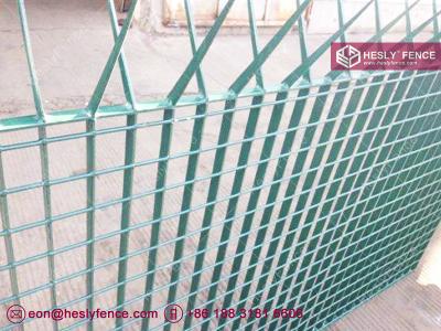 China Steel Grating Fence, Metal Bar Grating Fencing for sale