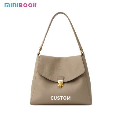 China Custom Logo Soft Pebbled Leather Women's Shoulder Bag for Daily Life 30x20x10 cm for sale