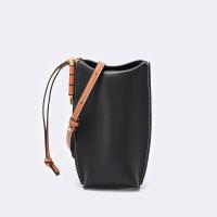 China Custom Logo Genuine Leather Ladies Messenger Shoulder Bag for Women Daily Use for sale