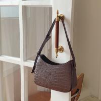 China Designer Ladies Shoulder Bag with Zipper Hasp Closure Custom Logo OEM 2024 for sale