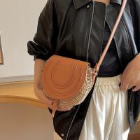 China Women's PU Leather Crossbody Straw Bag for Daily Life Essential Handbag for sale