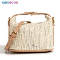 China Handwoven Rattan Shoulder Bag Crossbody Clutch for Women Daily Use 25cm for sale