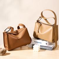 China Cow Leather Large Capacity Tote Bag 40x30x15cm Fashion Handbag for Women for sale