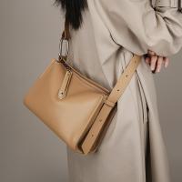 China Cow Leather Large Capacity Tote Bag 40x30x15cm Fashion Handbag for Women for sale
