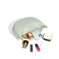 China Genuine Leather Crescent Shape Crossbody Bag with Magnetic Clasp and Inside Zipper Pocket 30cm for sale
