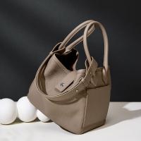 China Low MOQ Mix Models Luxury Bucket Bag for Women Creative Design Custom Logo OEM for sale