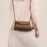 China All Seasons Real Leather Handbag for Women Multi Pocket Small Crossbody Bag 25x18x10cm for sale