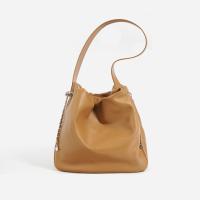 China Genuine Leather Ladies Tote Bucket Bag for Women Daily Use Custom Logo OEM for sale