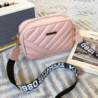China Small Classic PU Cross Body Bag for Ladies Waterproof Adjustable Strap 20cm for sale