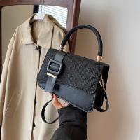 China Korean Style PU Leather Crossbody Bag for Women Polyester Lining Single Strap 30x20x10cm for sale