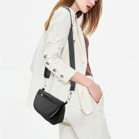 China Custom Logo Anti Theft Cross Body Bag Mini Sling Bag for Women Mix Models 8L for sale