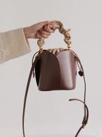 China Genuine Leather Drawstring Sling Crossbody Tote Bucket Bag for Daily Use Custom Logo OEM for sale