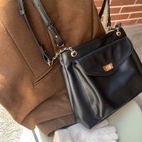 China Classic PU Leather Tote Bag for Women Shoulder Messenger Handbag 35x25x10 cm for sale
