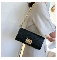 China Women's Crocodile Pattern Small Square Handbag with Chain Underarm Bag 20x12cm for sale