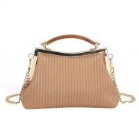 China Women's PU Leather Shoulder Bag with Chain Strap 2023 Simple Clip Handbag 30x20x10cm for sale