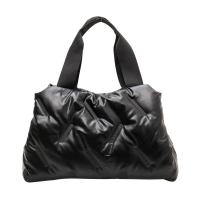 China Large Capacity Down Cloth Handbag for Women 2023 Autumn Winter Fashion Tote Bag for sale