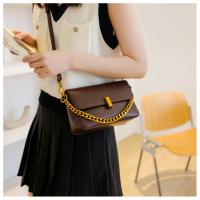 China Large Capacity Chain Tote Crossbody Bag Retro Shoulder Bag 30x20x10 cm for sale