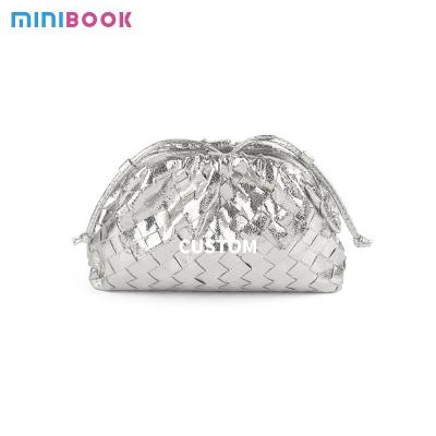 China Hand Woven Genuine Leather Cloud Bag Fashionable Design 30cm Daily Use Crossbody for sale