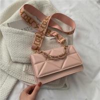 China Luxury Ladies Crossbody Bags Fashion Shoulder Female Bags Women Handbags All Seasons 30x20cm for sale