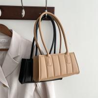China Korean Designer Small Square Bag for Women Custom Logo Low MOQ Mix Models 20cm for sale
