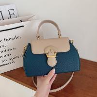 China PU Leather Vintage Casual Tote Handbag for Women Daily Life 40x30x15 cm for sale