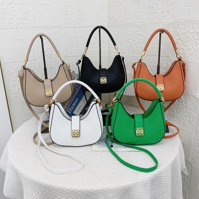 China Lady Plain Handbag with Zipper Lining Fashion Shoulder Bags Underarm Long Strap Purse for sale