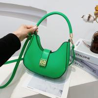 China Lady Plain Handbag with Zipper Lining Fashion Shoulder Bags Underarm Long Strap Purse for sale